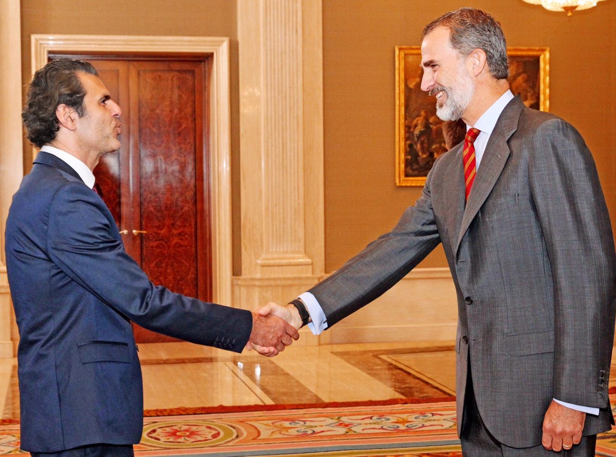 Ali Aslan - International Moderator, TV-Presenter and Journalist